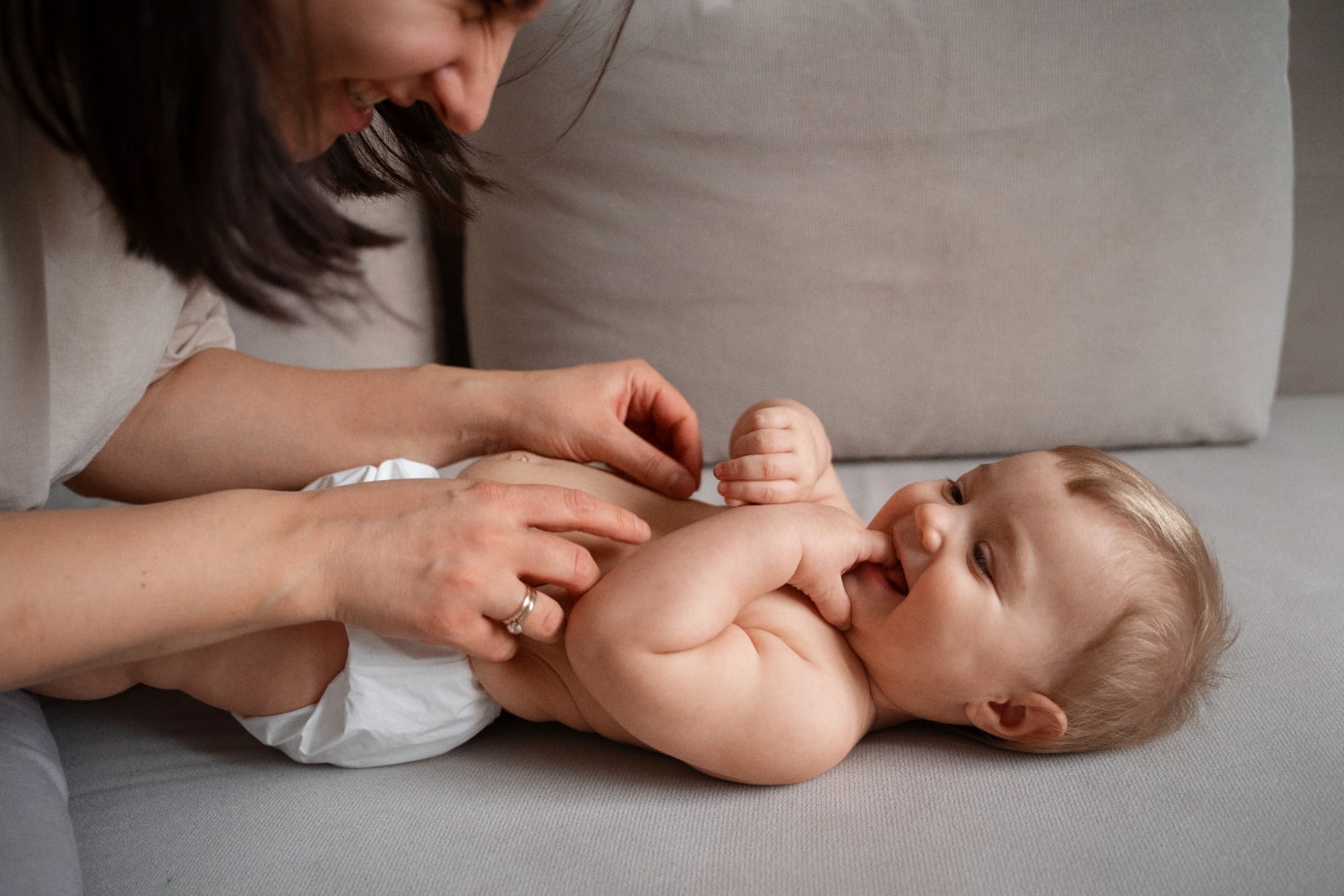 Baby's Sense Of Touch : How It Develops & Ways To Boost It!